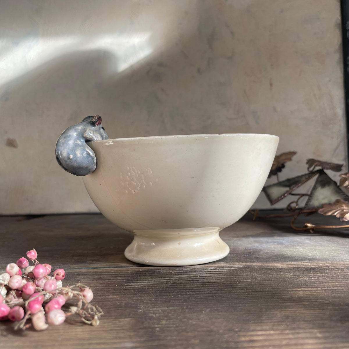Antique French Mouse Bowl – No.4 Vintage