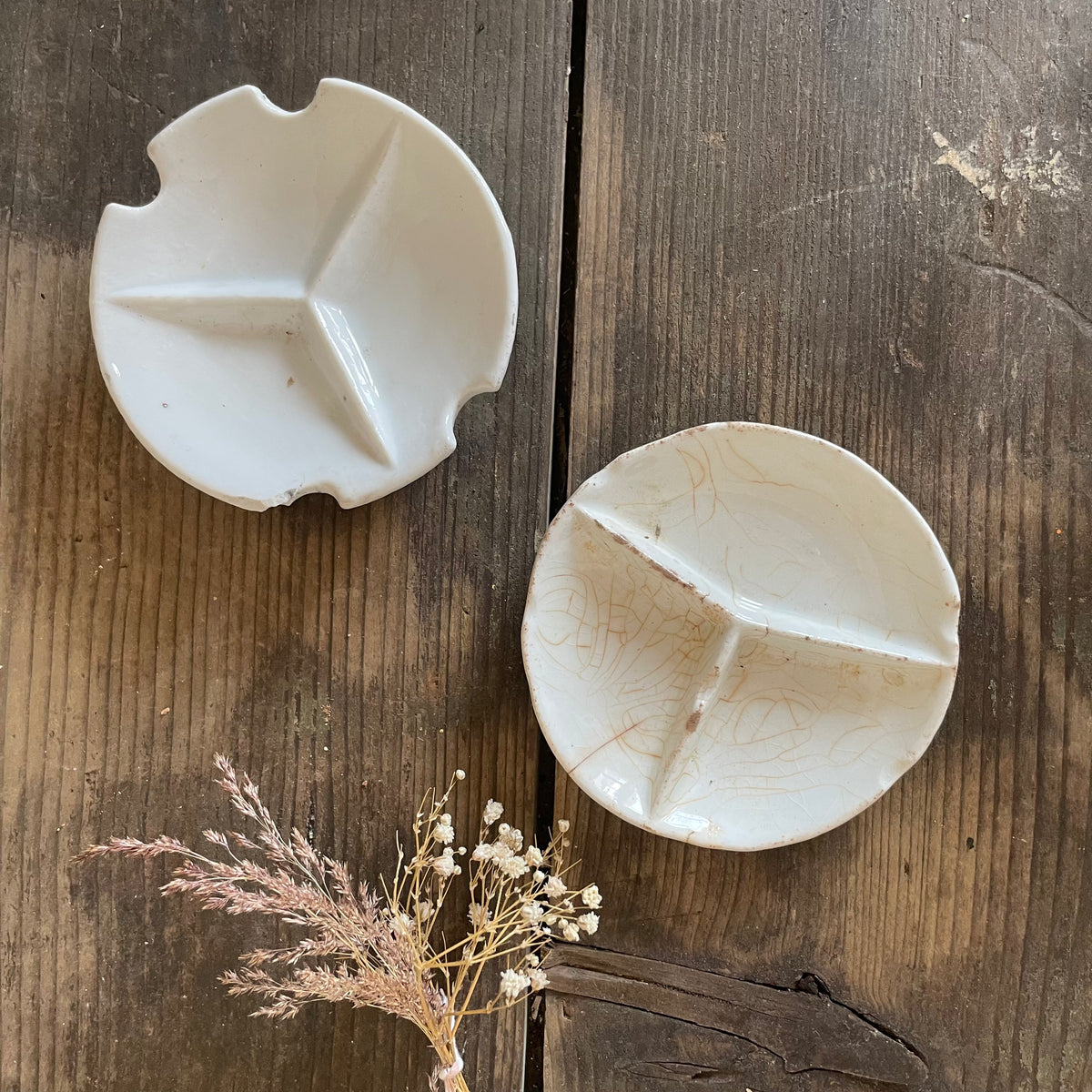 Two Ceramic Mixer Palettes – No.4 Vintage