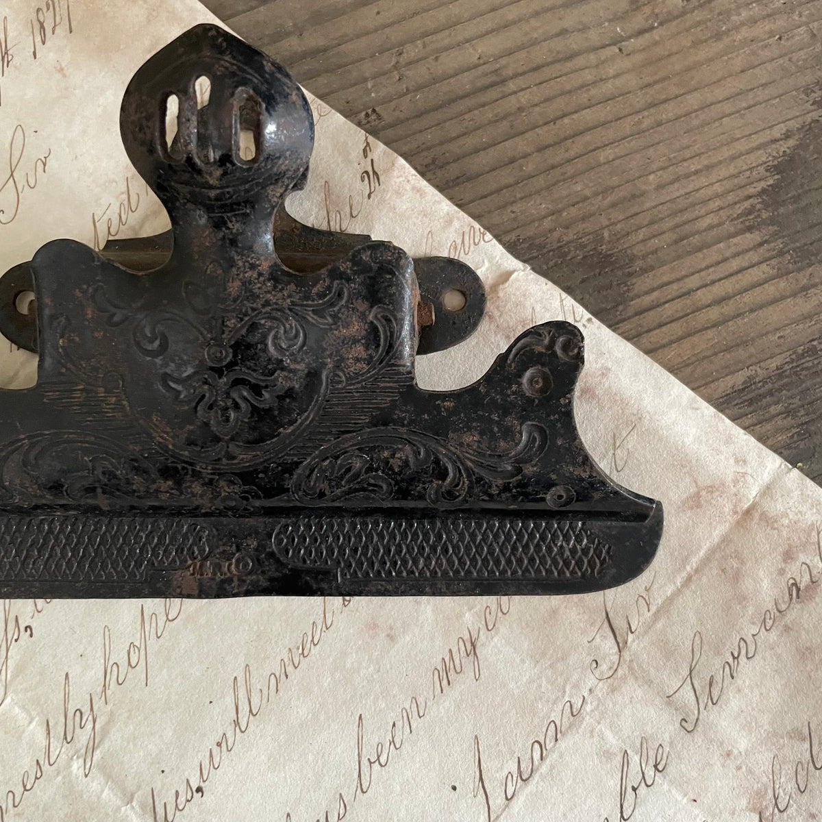Antique Victorian Paper Clip – No.4 Vintage