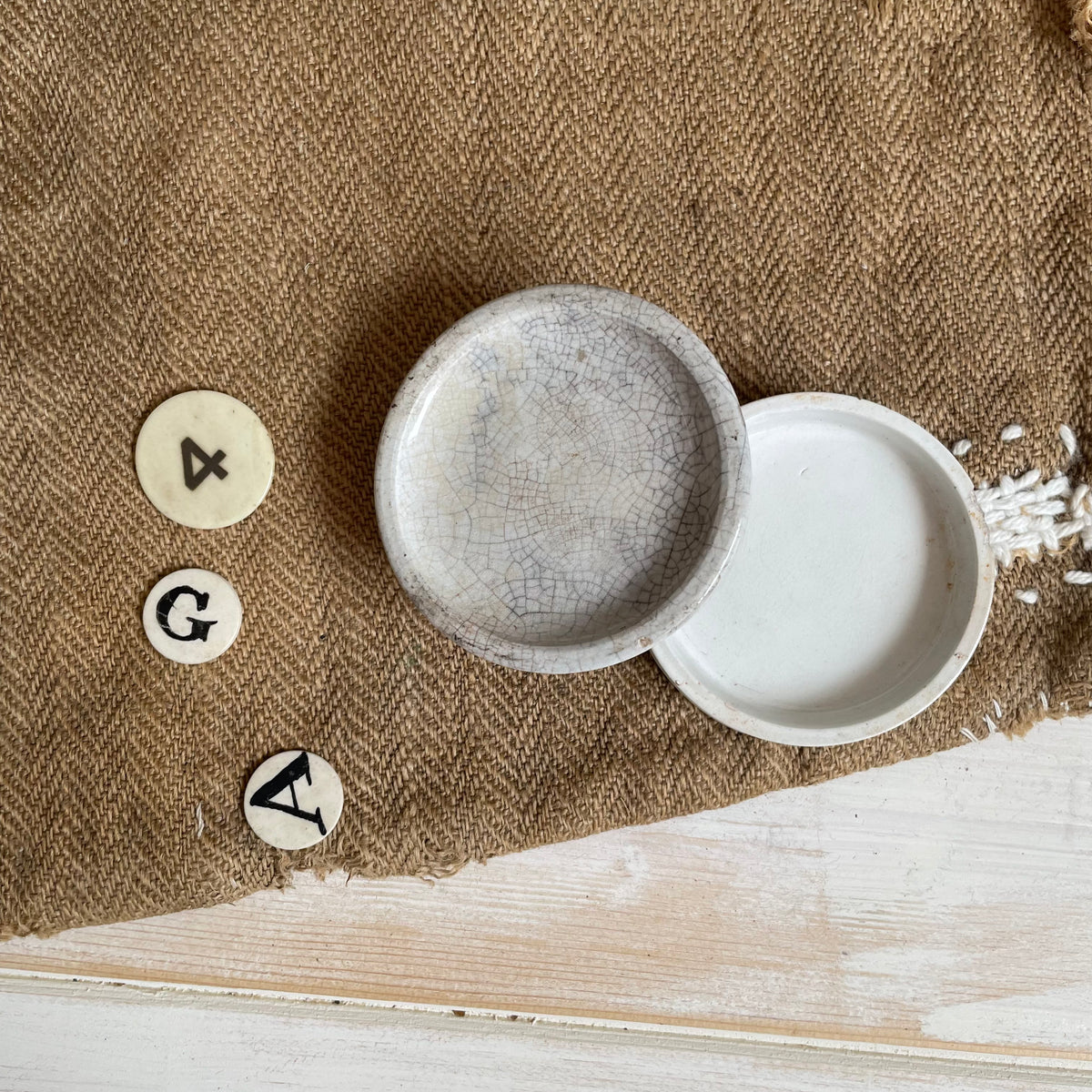 Cherry Tooth Paste Pot with Lid – No.4 Vintage