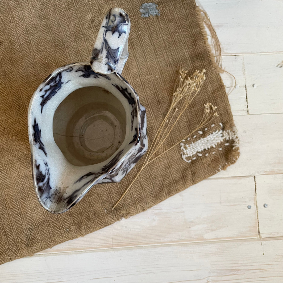 Victorian Holly Print Jug – No.4 Vintage