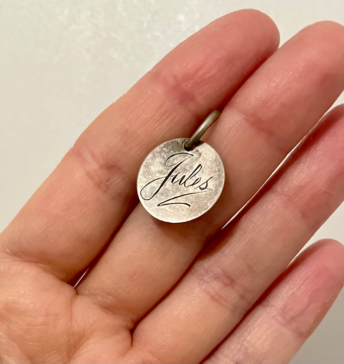 Jules Love Token – No.4 Vintage