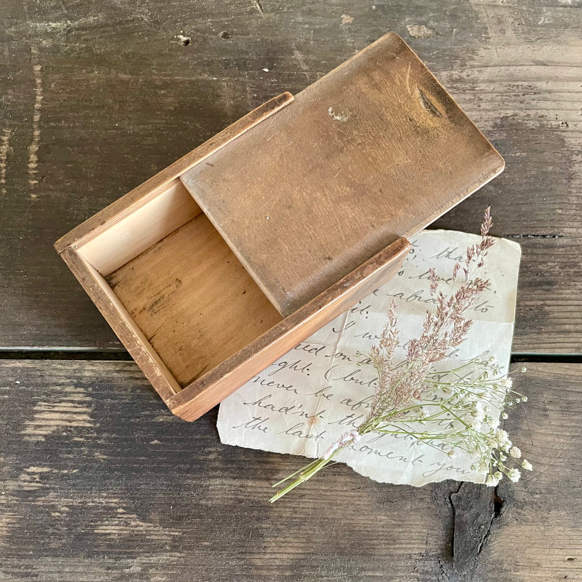 Antique Slide Lid Box – No.4 Vintage